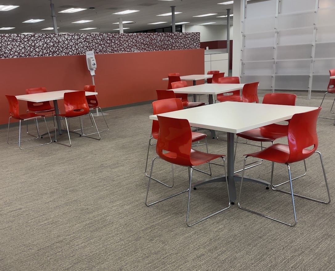 Deferments Size Round Break Room Table – Cubicle Resources