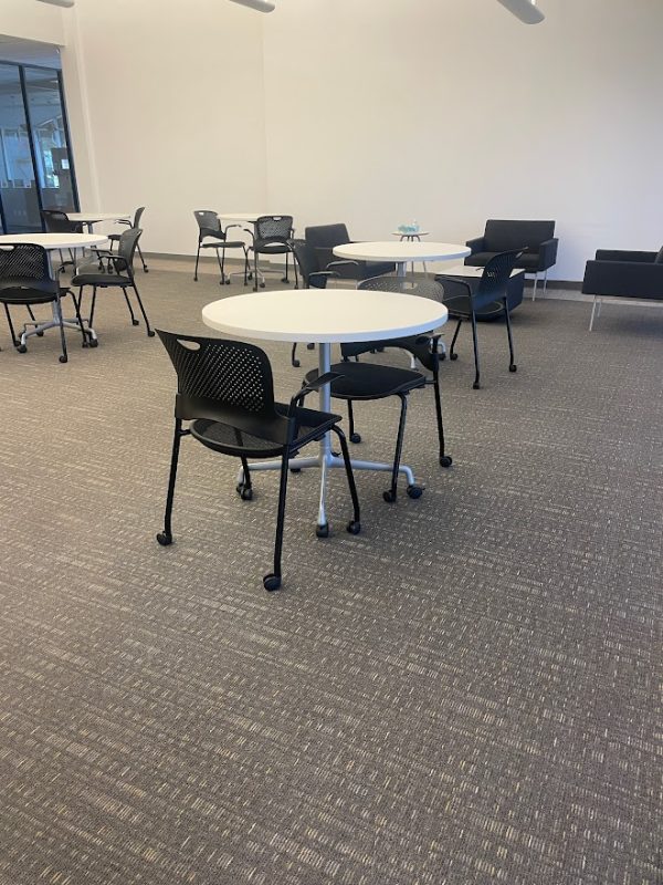 Deferments Size Round Break Room Table – Cubicle Resources